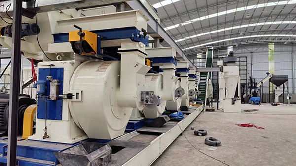Quality 15 Ton/H Output Wood Pellet Production Line  DR800 Pellet Mill for sale
