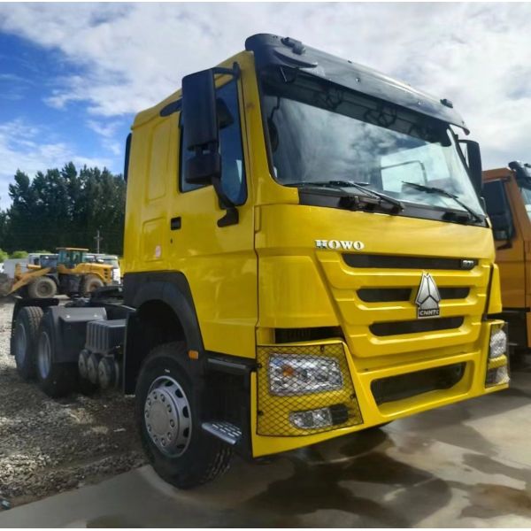 Quality 2024 Heavy Duty Truck HOWO 371HP Tractor Used Transport Truck for Easy Maintenance for sale