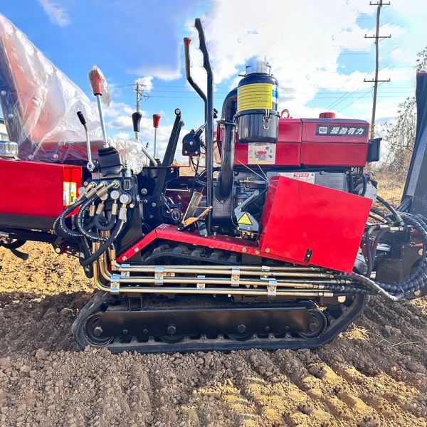 Quality CE Mini Crawler Farm Tractor , Rubber Track Crawler Tractor For Sale for sale
