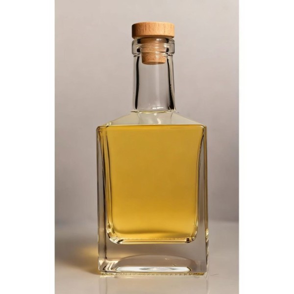 Quality 500ml Qubic, Cubic Glass Bottle for Rum and Whiskey  Vodka glass bottle for sale