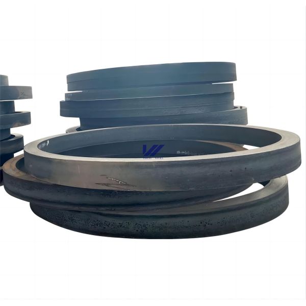 Quality Ring Forgings Steel Pipe Die Ring Forging Different Grades for sale