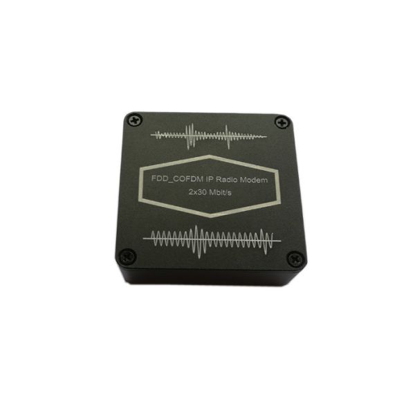 Quality Low Latency Push To Talk 9W 2500MHZ COFDM Transceiver RS232 for sale
