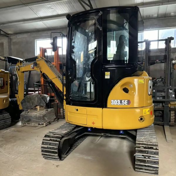 Quality 98.6KW Used Japanese Excavator Original 303.5 Caterpillar Japan Mini Digger CAT 304C 306 307 308 303 for sale