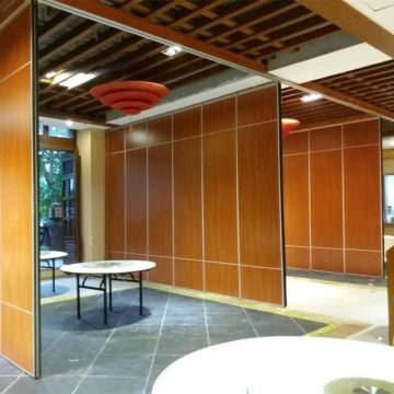 Quality Soundproof Interior Sliding Doors Folding Partition Walls Max Height 4000 MM for sale