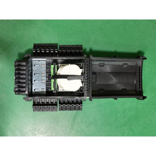 Quality IP68 Waterproof Telecom Pole Mount FTTH 96 Cores Fiber Optic Splitter Splice Closure PP for sale