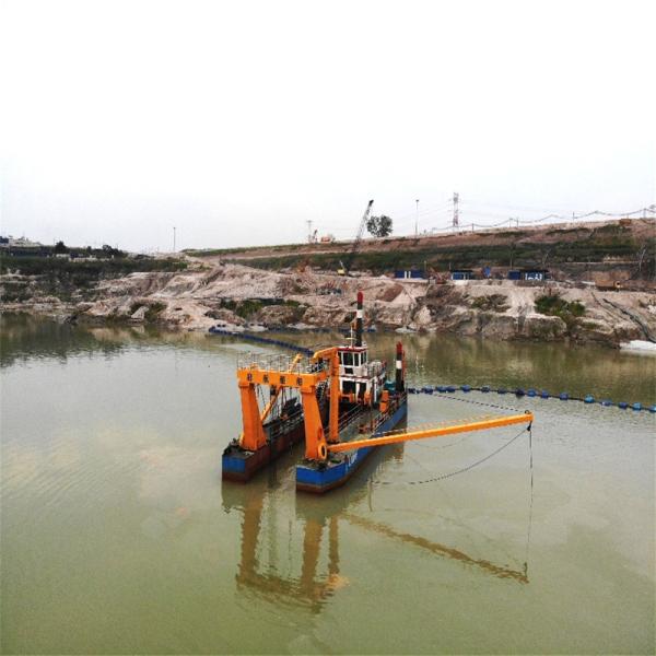 Quality Customized QHCSD-268 Heavy Duty Cutter Suction Dredger with Hydraulic Head Teeth for sale