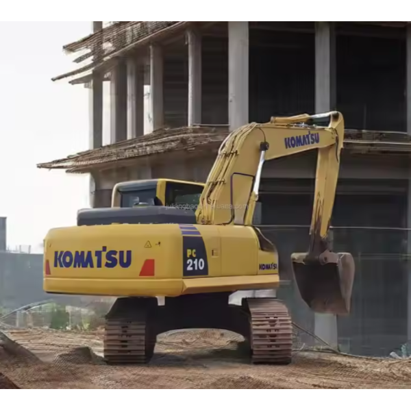 Quality Used Komatsu PC200-8 Crawler Excavator with Engine 200 & 220 Hook Machine for sale