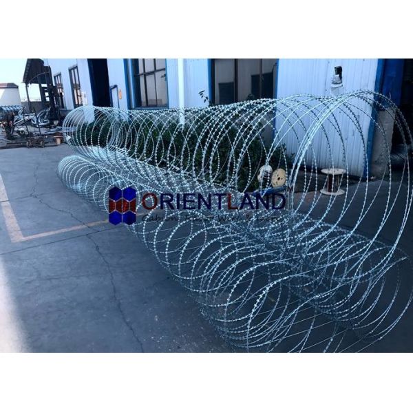Quality Mobile Razor Wire Fence Security Barrier Rapid Deployment Concertina Coils for sale