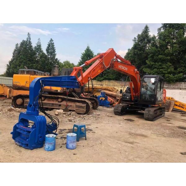 Quality Vibro Hammer - 6m Piling Depth & Flexible Operation for sale