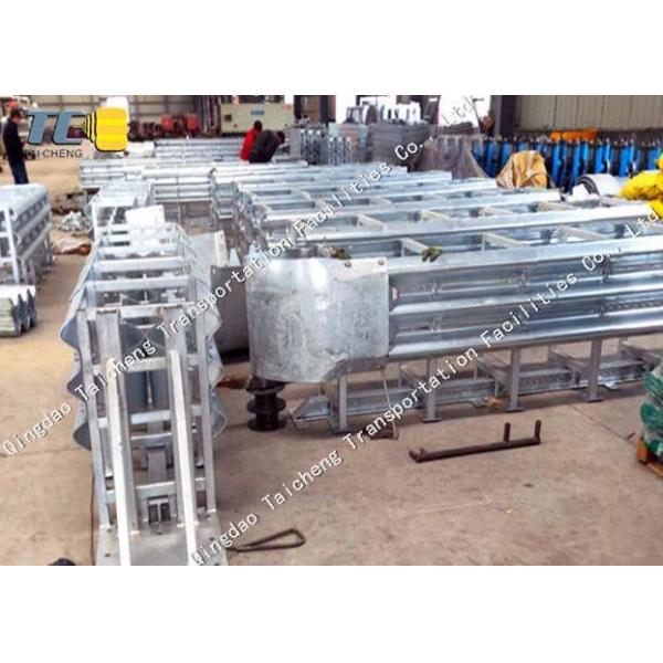 Quality Road Block Crash Cushion Attenuator Powder Coated ISO9001 Certification for sale