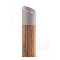 China Manual Coarse Sea Salt Grinder Creative Wooden Pepper Powder Grinder factory