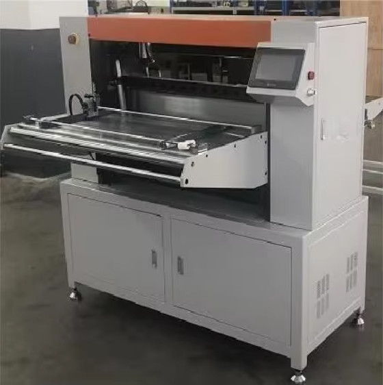 Quality Industrial 0.75KW Air Filter Making Machine 0-120 Fold / Min Filter Paper Folding Machine for sale