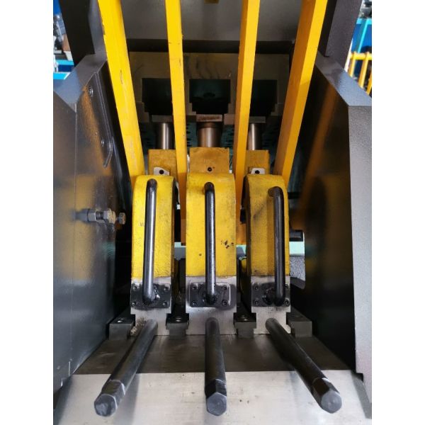 Quality Model JBC1010 Flate Steel Punching Machine , Channel Steel Punching Machine for sale