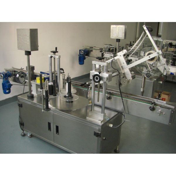 Quality LCD Automatic Top And Bottom Labeler Machine For Honey Nut Jar Bottle 1200W for sale