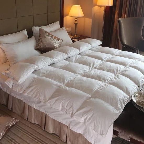 Quality Hotel Supply Cotton Fabric Microfiber Duvet For Bedding Comforter Quilt for sale