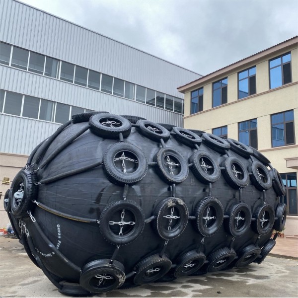 Quality Inflatable Rubber Fender 50kpa & 80kpa for Ship-to-Ship Transfer for sale