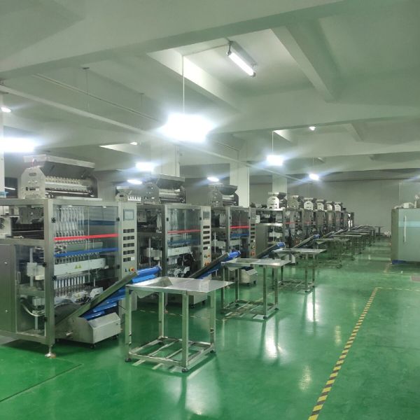 Quality Granular Material Multi Lane Packaging Machine 30-50 Bag/Min Automatic for sale