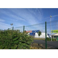 Quality ISO14001 Anti climbing 50*150mm Green V Mesh Fencing for sale