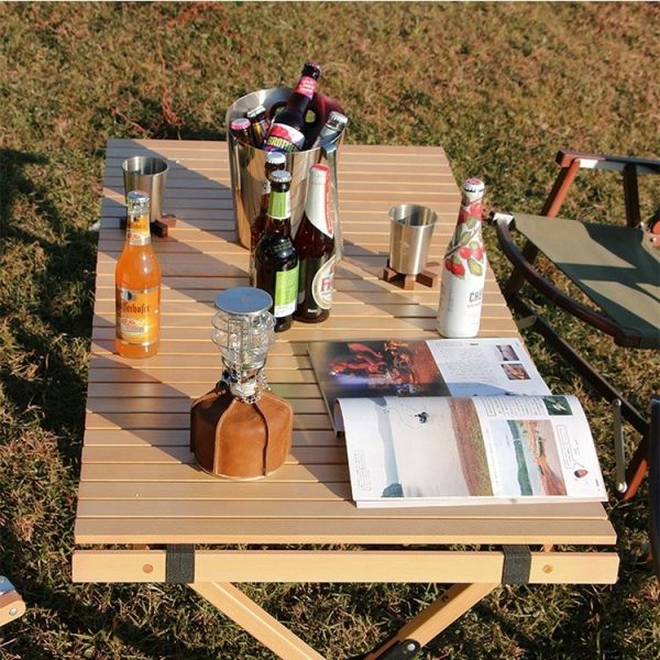 Quality Outdoor Solid Wood Egg Roll Picnic Dining Table for Easy Assembly and Cleaning for sale