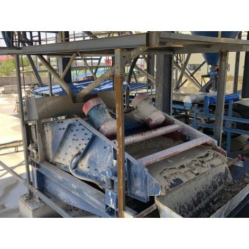 Quality 1-5 Layers Dewatering Linear Vibrating Screen Sieve for Motor-driven River Sand for sale