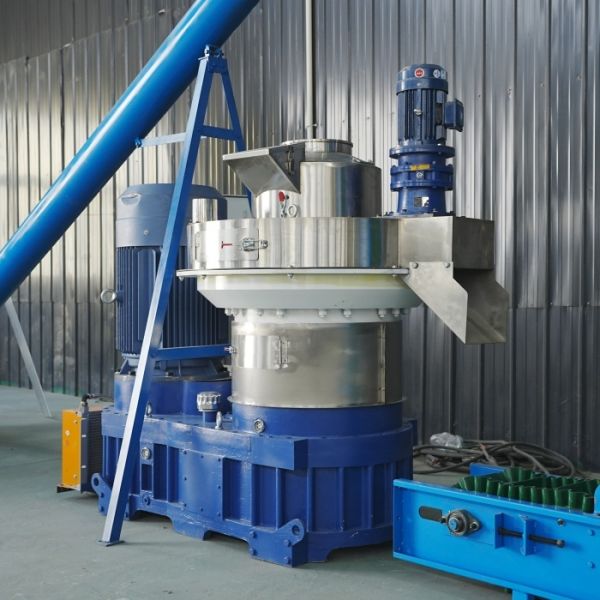 Quality Professional Biomass Wood Sawdust Pellet Machine 60HRC for sale