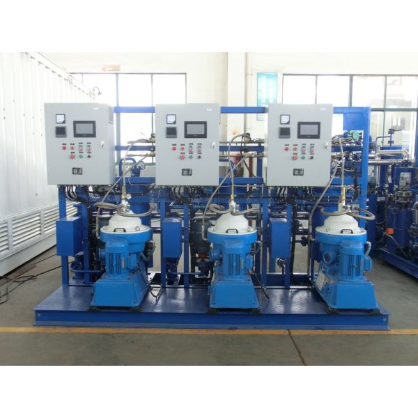 Quality 3000 - 9000 L/H PLC Centrifugal Lubricating Oil Purifier Separator Variable Discharging Type for sale