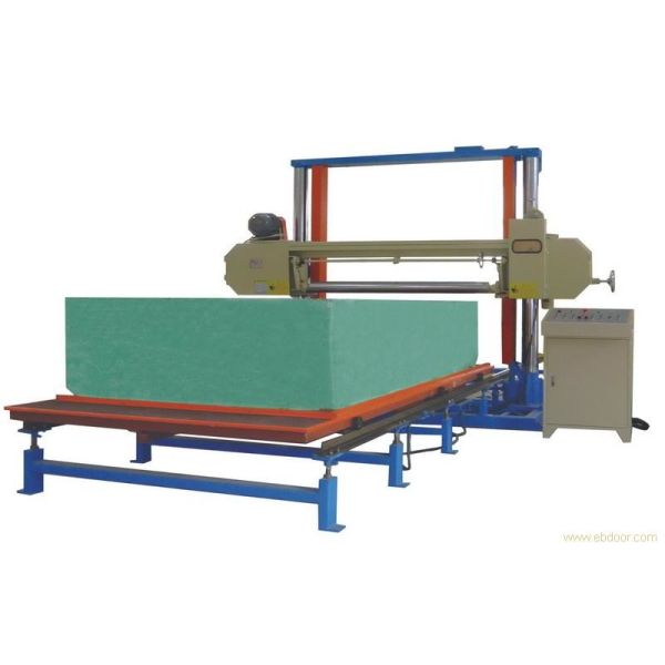Quality Horizontal Automatic Polyurethane / PU Foam Cutting Machine For Sponge Sheet for sale