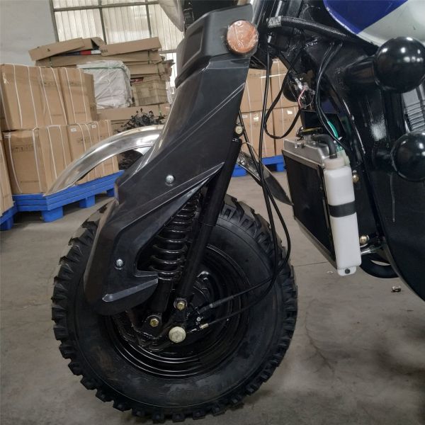 Quality 2t Load Five Wheel Motorcycle 250CC Cargo Tricycle for sale