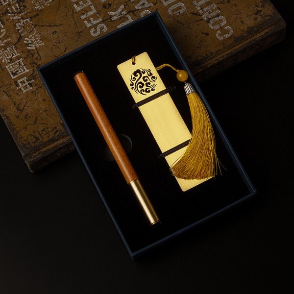 Quality Customized Business Stationery Set Propitious Cloud Bookmark Gift Box Signature Pen for sale