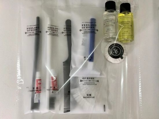 Quality Luxury Disposable Hotel Bathroom Amenities Sets With Shampoo for sale