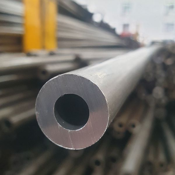 Quality Cold Drawn Seamless Pipe Thin Wall Precision Steel Tubes In Customized Length for sale