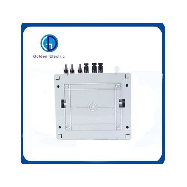 Quality Cheap Plastic Type 2 Strings 3 String 4 Strings PV Combiner Box 1000VDC With SPD for sale