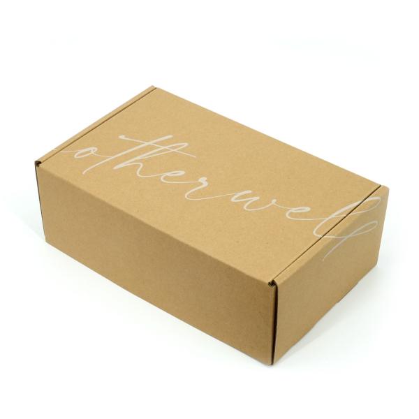Quality Small Cardboard Corrugated Folding Garment Packaging Box ISO 9001 / 14001 for sale
