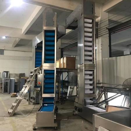 Quality Oil Resistant Z Type Bucket Elevator Machine For Rice Bulk Goods for sale