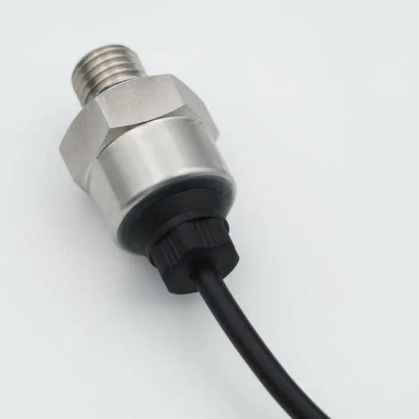 Quality 4-20mA Current Output Signal RZP6103B1 High Precision Pressure Transmitter For for sale
