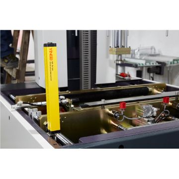 Quality Semi Automatic Box Four Sides Wrapping Machine And Tucking In Paper To Box for sale