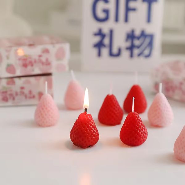 Quality Home Decorative Aromatherapy Gift Set Lovely Creative Candle Strawberry for sale
