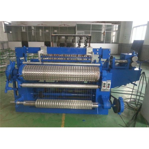 Quality Black Wire Wire Mesh Roll Welding Machine , Durable Automatic Wire Mesh Welding for sale