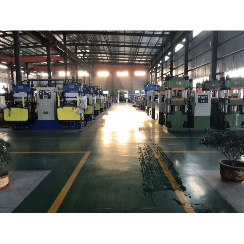 Rubber Injection Moulding Press with Autoamtic Control System