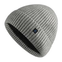 Quality Knit Rechargeable Heated Beanie , USB Heated Hat Overheat Protection for sale