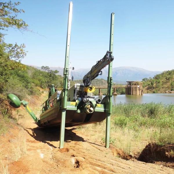 Quality Customized Diesel Engine Power Amphibious Cutter Suction Sand Dredger for sale