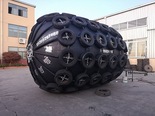 Quality Dia 1000mm Explosion Proof Pneumatic Marine Inflatable Fender With Safety Valve for sale