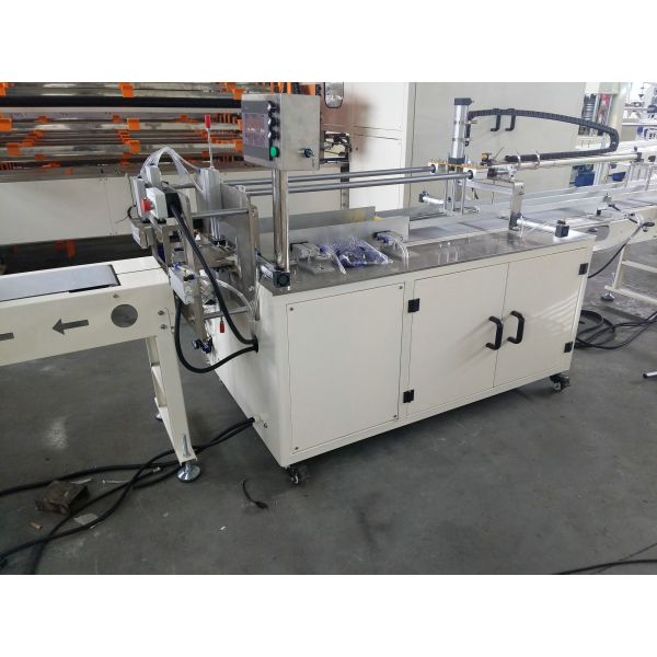 Quality Semi Automatic Medium Toilet Paper Rolls Packing Machine Easy Operation for sale