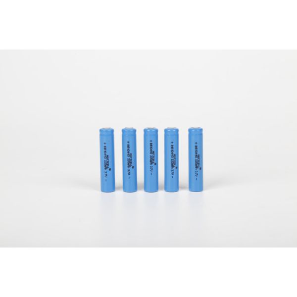 Quality Lifepo4 Cell IFR14500 3.2v 500mAh 600mah Lithium Rechargeable Battery For Solar Light for sale