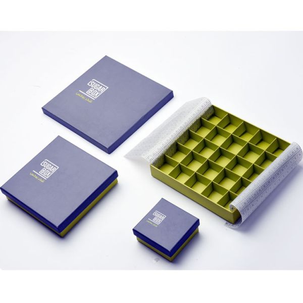 Quality Eco Friendly Paper Candy Macaron Gift Box Plastic Tray Lid Base for sale