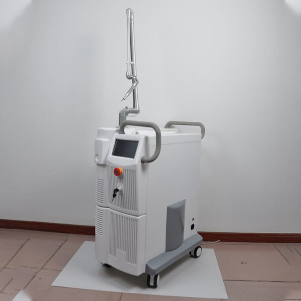 Quality Skin Tightening CO2 Fractional Laser Machine for sale