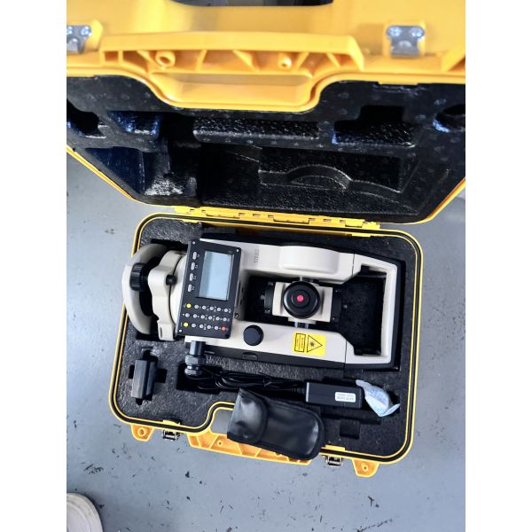 Quality South brand Electronic Digital Theodolite NT-023 Upgrade Your Leveling Game with South Magnetically Dampened Compensator and LCD Display for sale