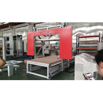 Quality High Precision Horizontal Eva Foam Contour Cutting Machine Speed Up To 10 M / for sale