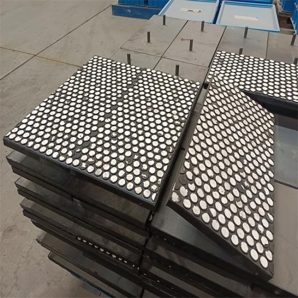 Quality 95% AI2O3 Ceramic Wear Liner Mining Wear Resistant Lining for sale