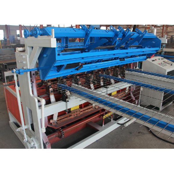 Quality High Precision 8T Reinforcing Mesh Welding Machine 5 - 12mm Water - Cooled for sale